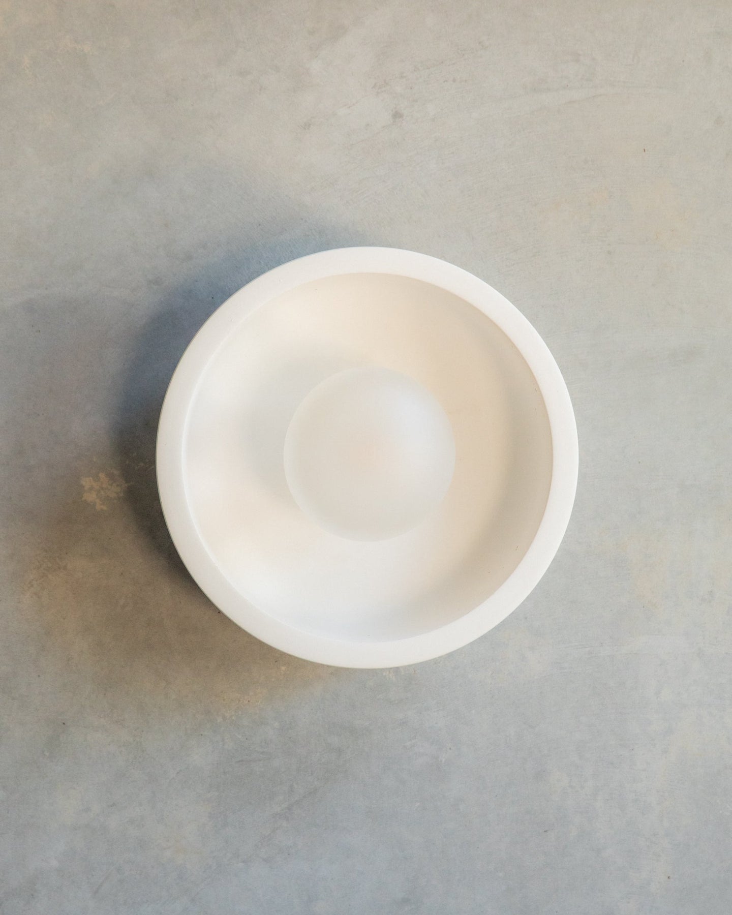 Medium Wide Bowl Concrete Wall Light – Lighting Collective
