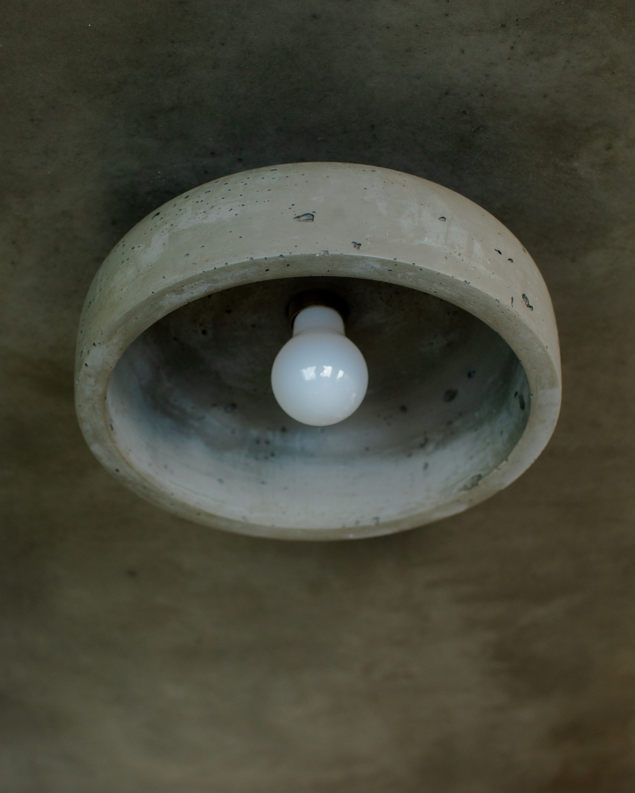 Wide Bowl Concrete Ceiling Light – Lighting Collective