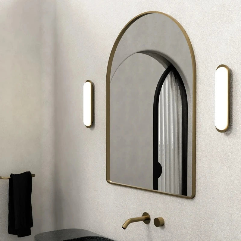 Elegant Elongated Glass Wall Light – Lighting Collective