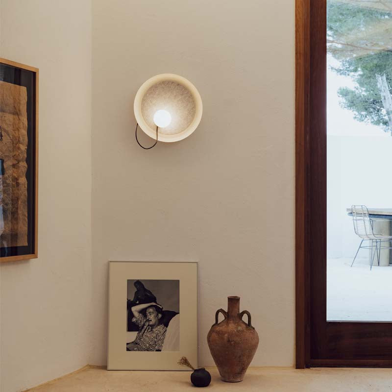 Magnetic Balance Wall Light – Lighting Collective